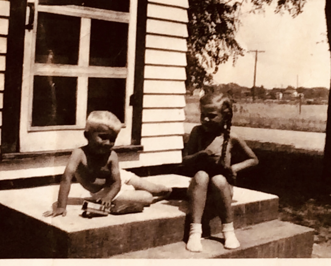 The Tonsil Train… – Storyteller from a One-Stoplight Town