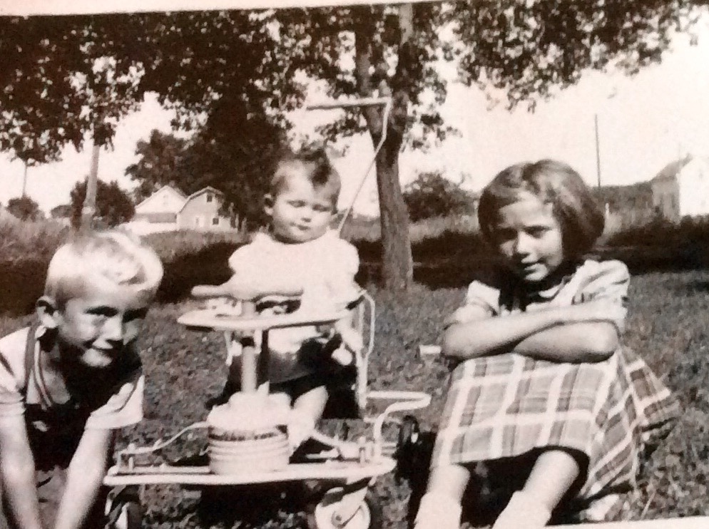 The Tonsil Train… – Storyteller from a One-Stoplight Town